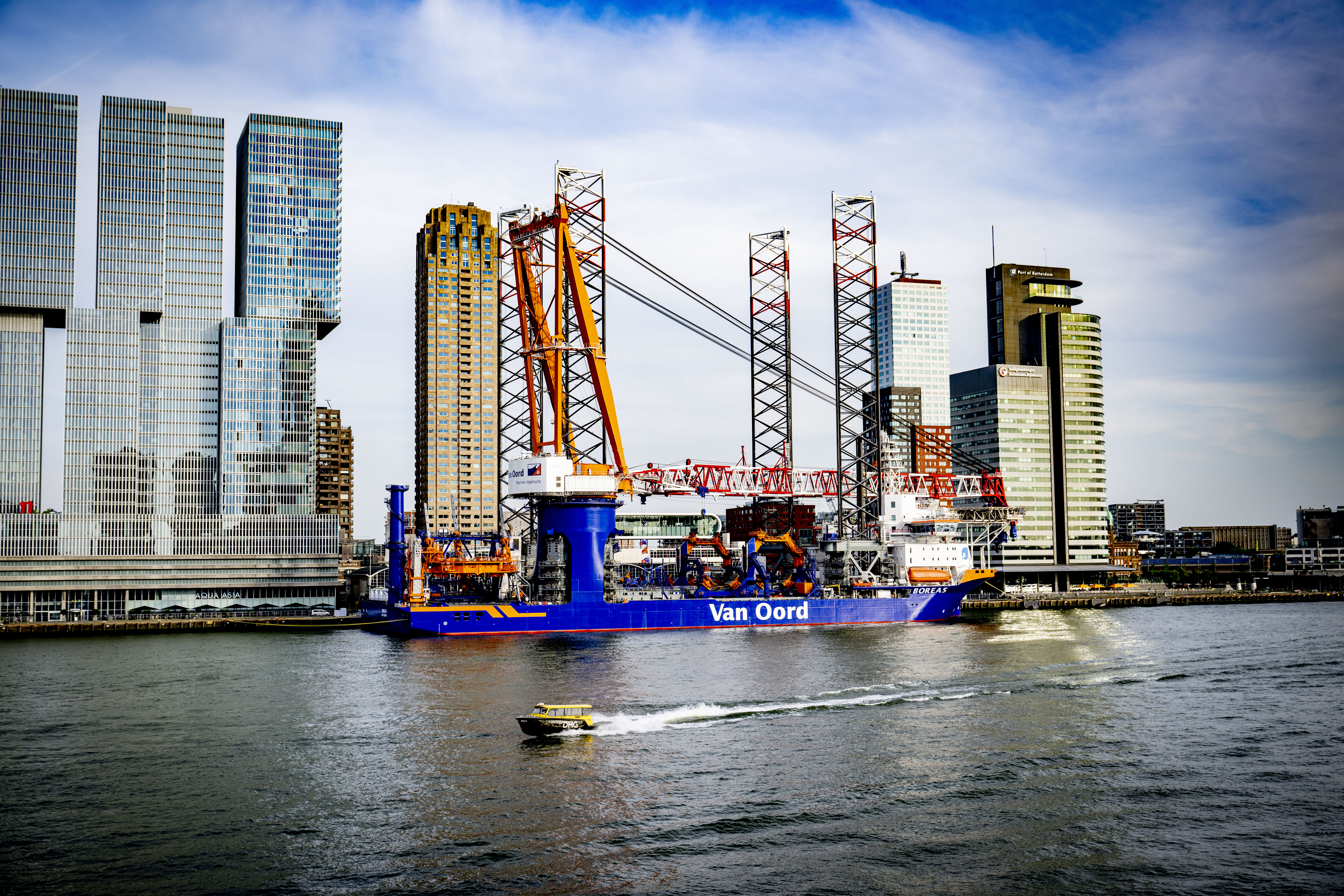 Van Oord christens Boreas, the largest and most sustainable offshore ...