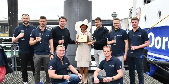 Van Oord held naming ceremonies for two hybrid water injection vessels ...