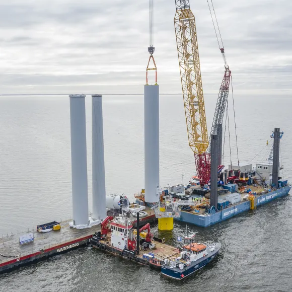 Building the world’s largest offshore wind farm in inland water | Van Oord