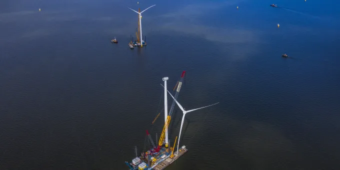 Building the world’s largest offshore wind farm in inland water | Van Oord